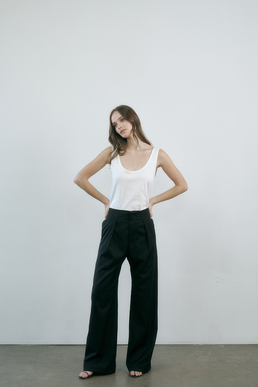 Deborah Wool Trousers – VINCENT JAMES